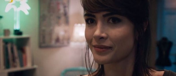 Maria Casadevall aparece como Lili, personagem da nova série da GNT ...