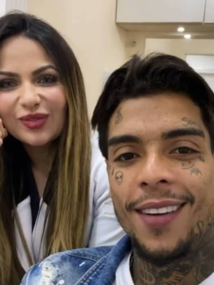 MC Kevin, após rosto deformado e 'pinto' vazado, tem romance exposto