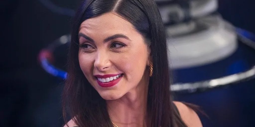 Filha de Datena surge aos beijos com o grande amor da sua vida