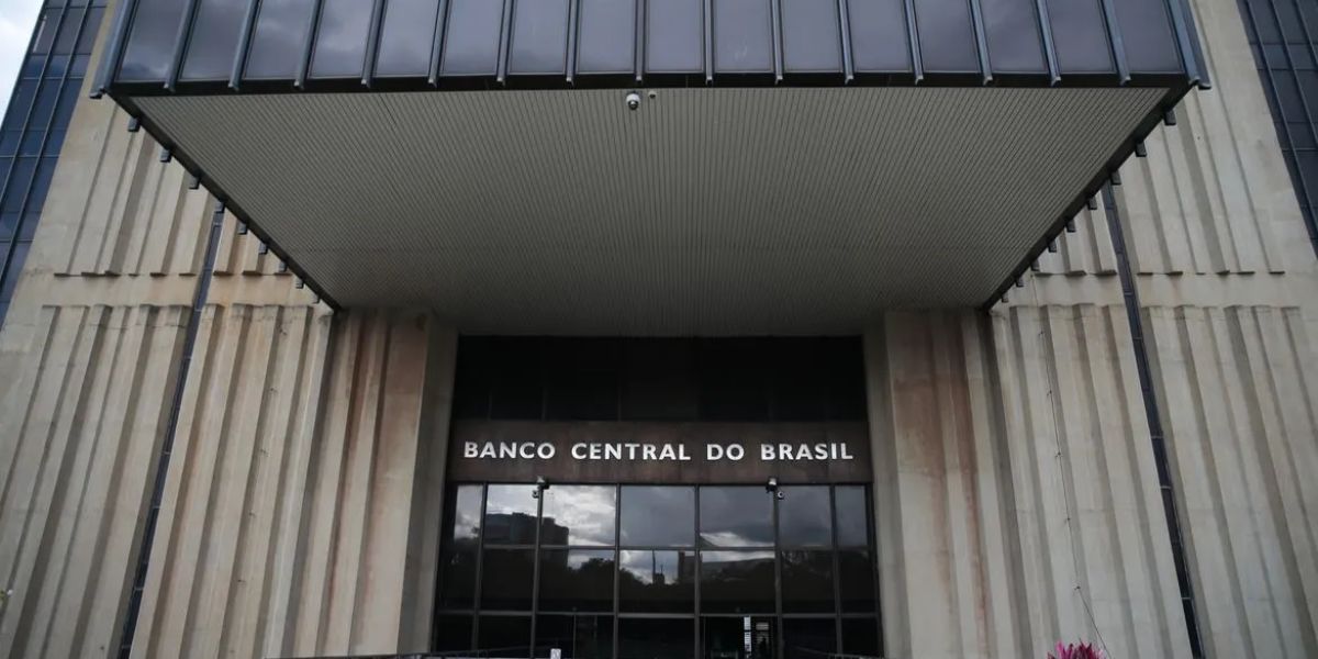 Banco Central lança novo real e mudança ASSUSTA os brasileiros