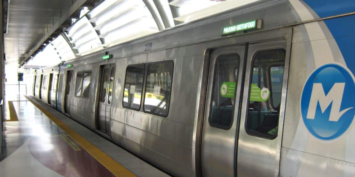 R$600M: Castro confirma nova linha e estação de metrô no RJ