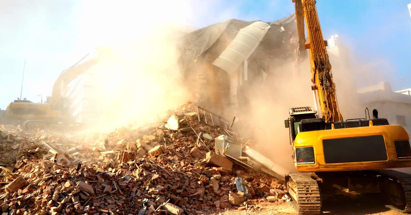 Demolição decretada e adeus: Decisão no RJ abala gigante nº1