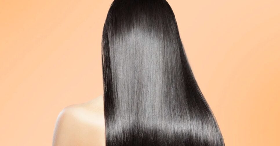 5 produtos que prometem deixar o cabelo mais liso sozinhos